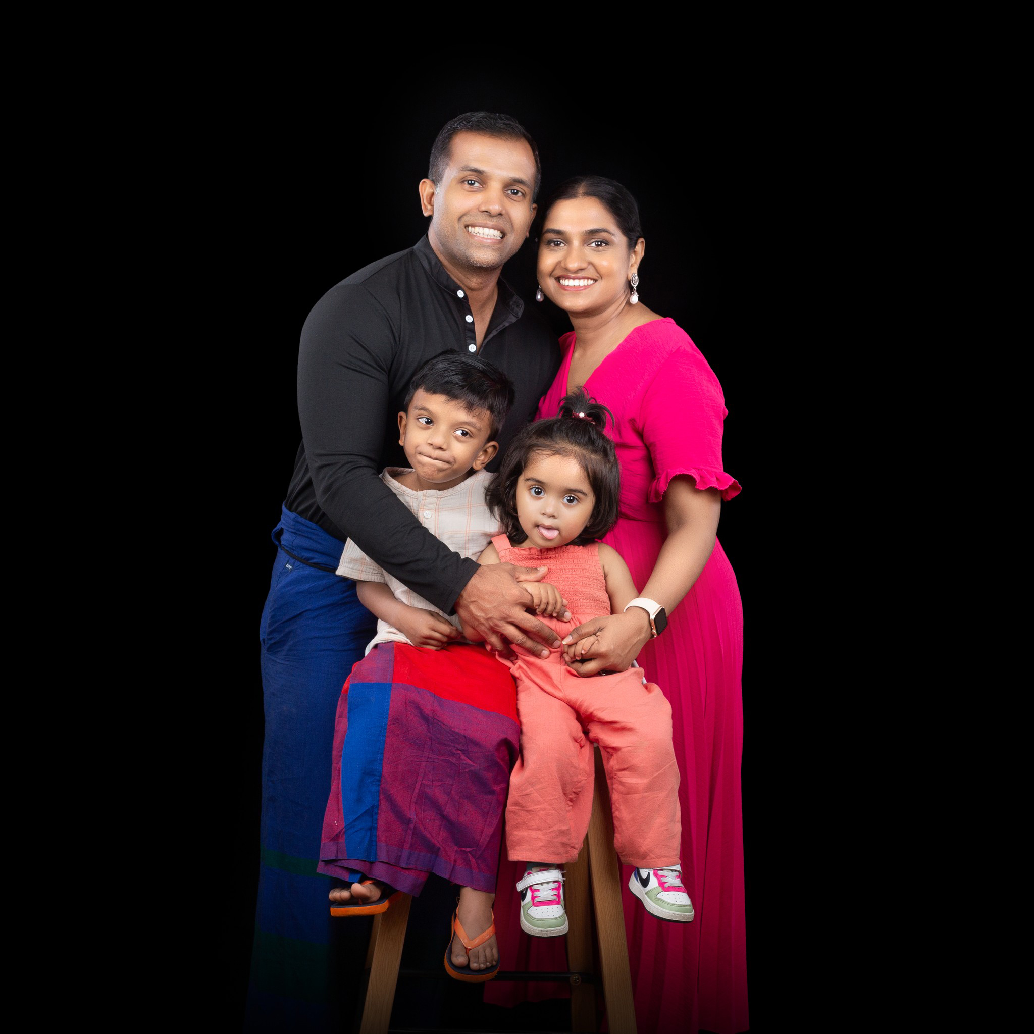 Home - Portraits by CHĒ STUDIO