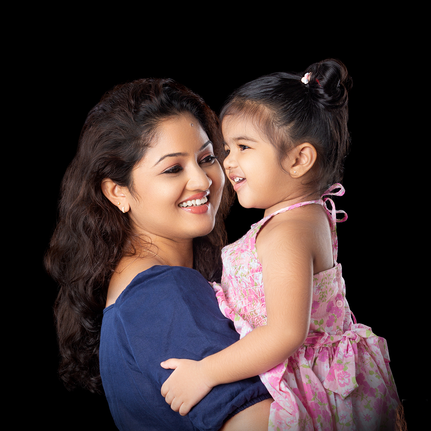 Home - Portraits by CHĒ STUDIO